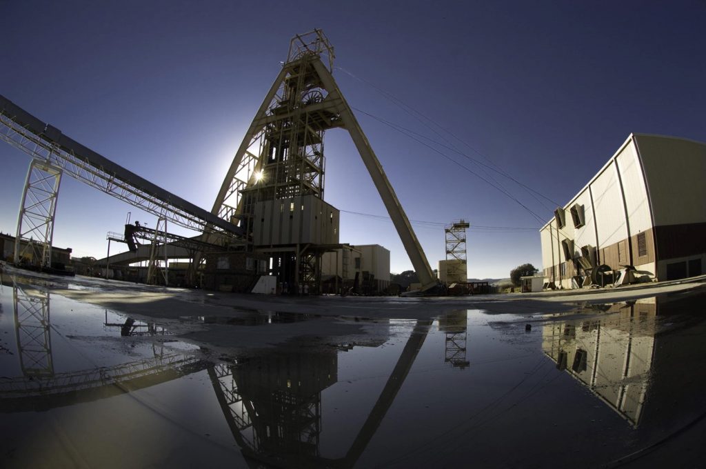 Ransacked gold mine venture reboots after clashing partners quit - Moneyweb