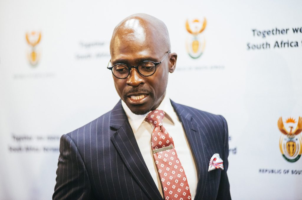 Gigaba to challenge proposal on Sarb mandate in court - Moneyweb