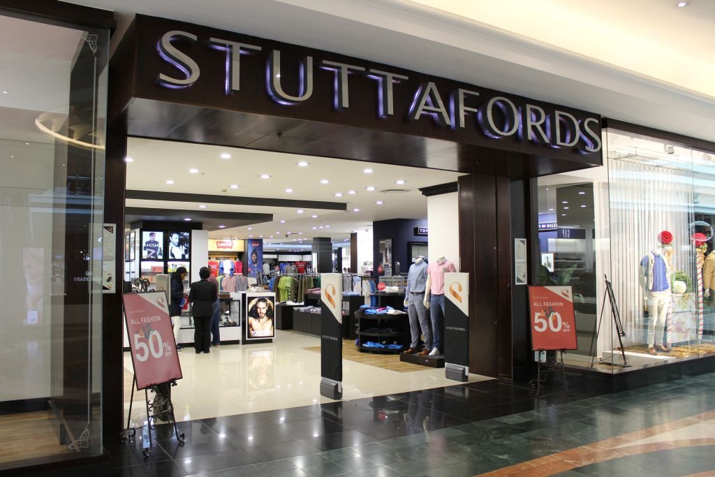 Stuttafords begins discounting deluge - Moneyweb