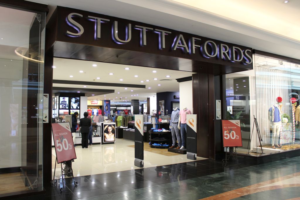 Stuttafords begins discounting deluge - Moneyweb