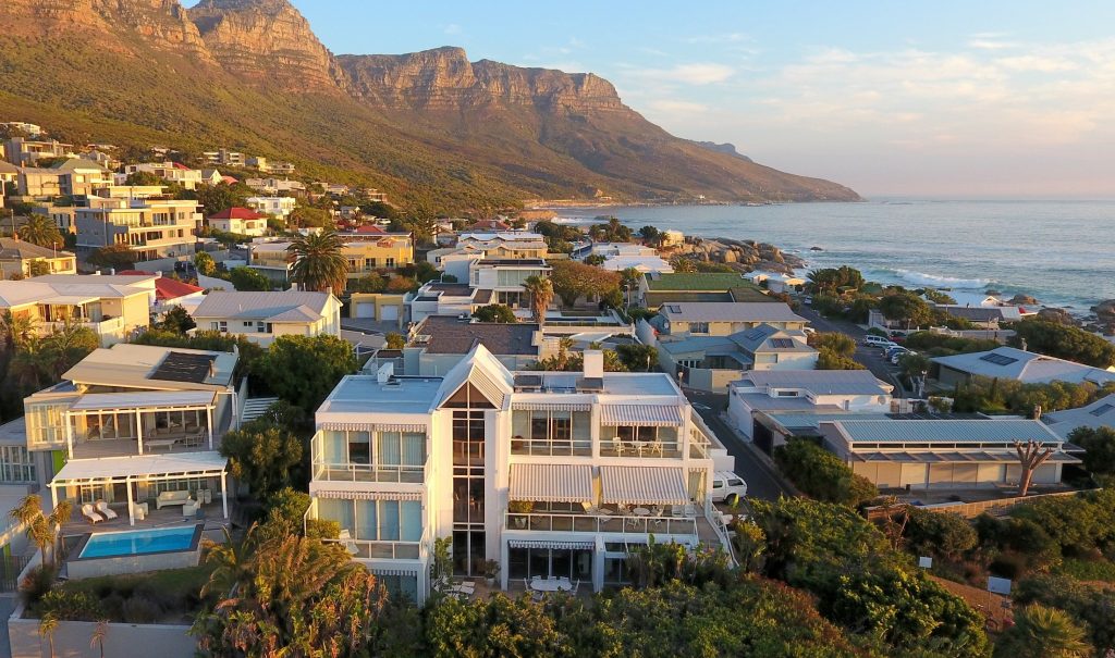 ‘Rampant demand’ for short-term residential rentals in Cape Town - Moneyweb