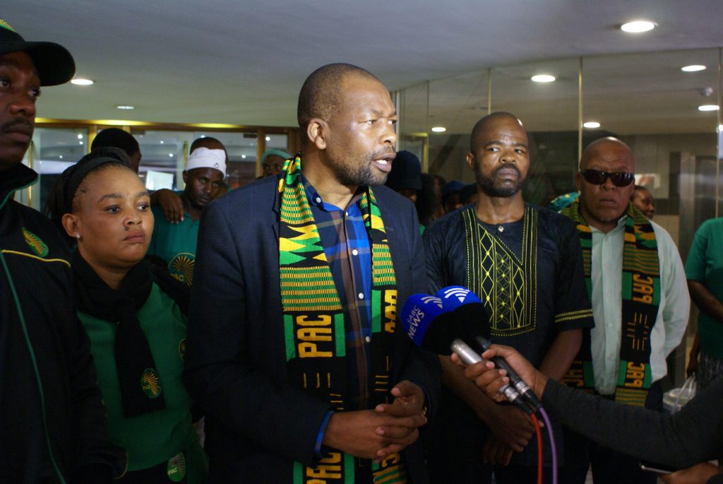 More people on welfare than have jobs in SA - Moneyweb