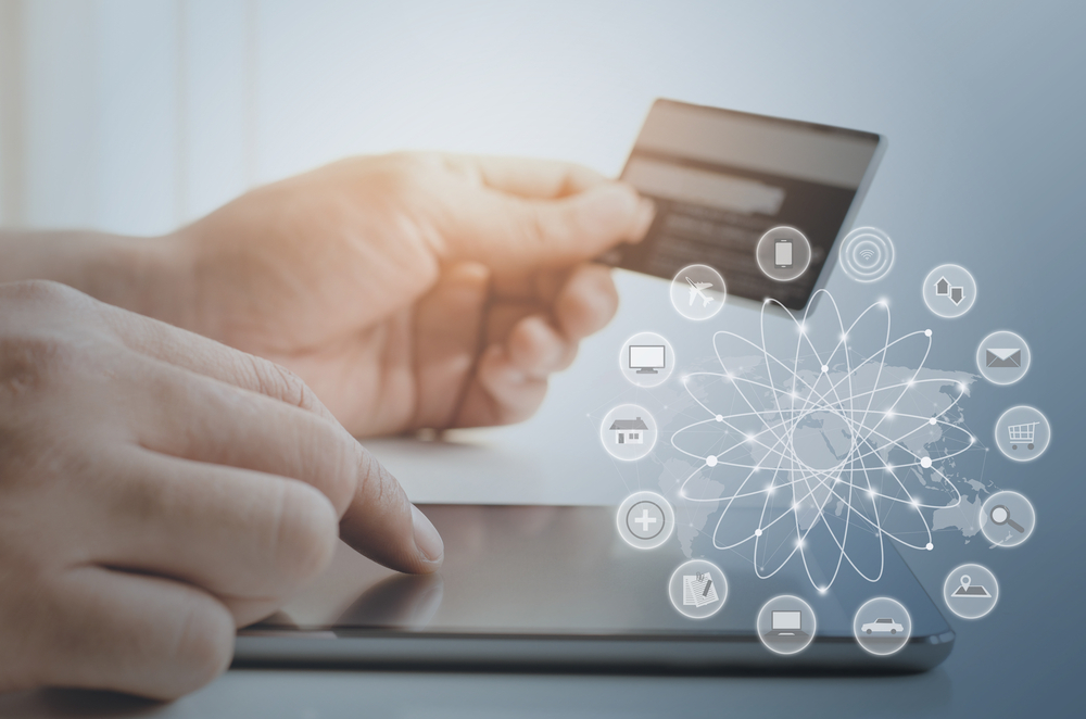 The Discovery Bank app offers a full branchless banking service - Moneyweb