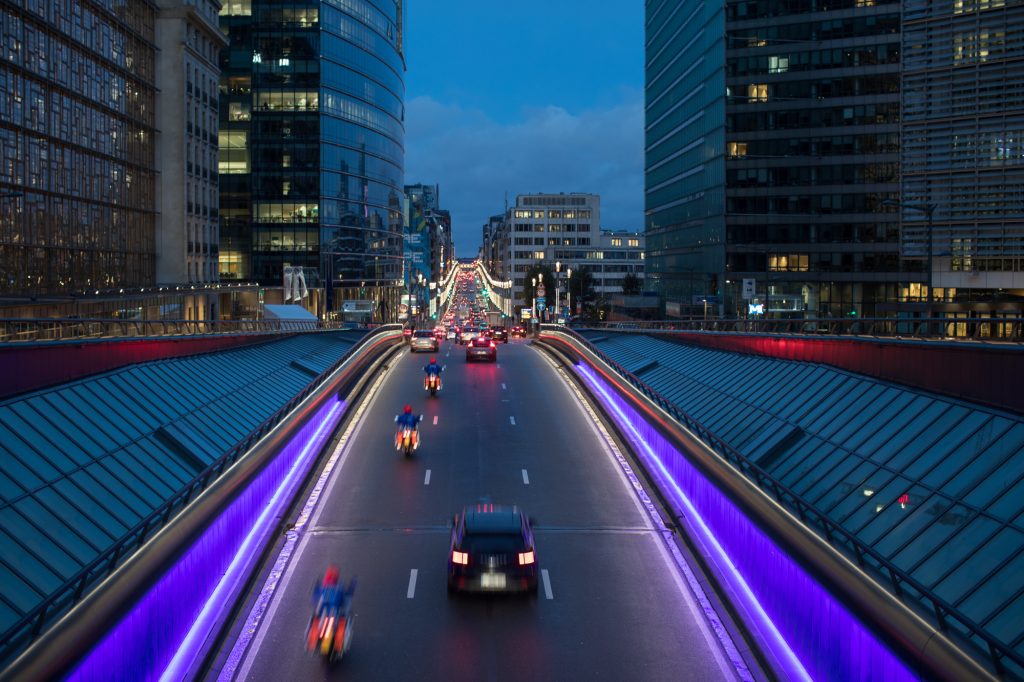 Renaissance or reprieve? The global economy sends mixed signals - Moneyweb