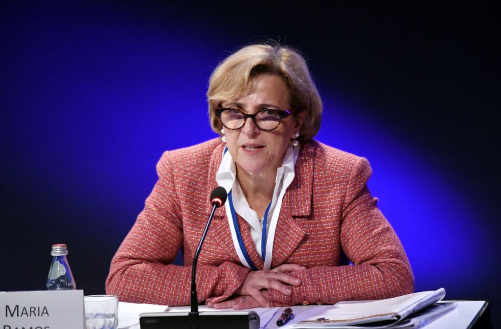 Standard Chartered names Maria Ramos as chair - Moneyweb