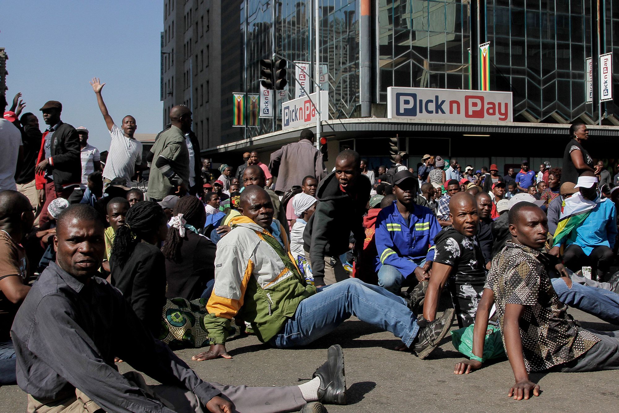 Zimbabwe: Heading backwards again and fast - Moneyweb