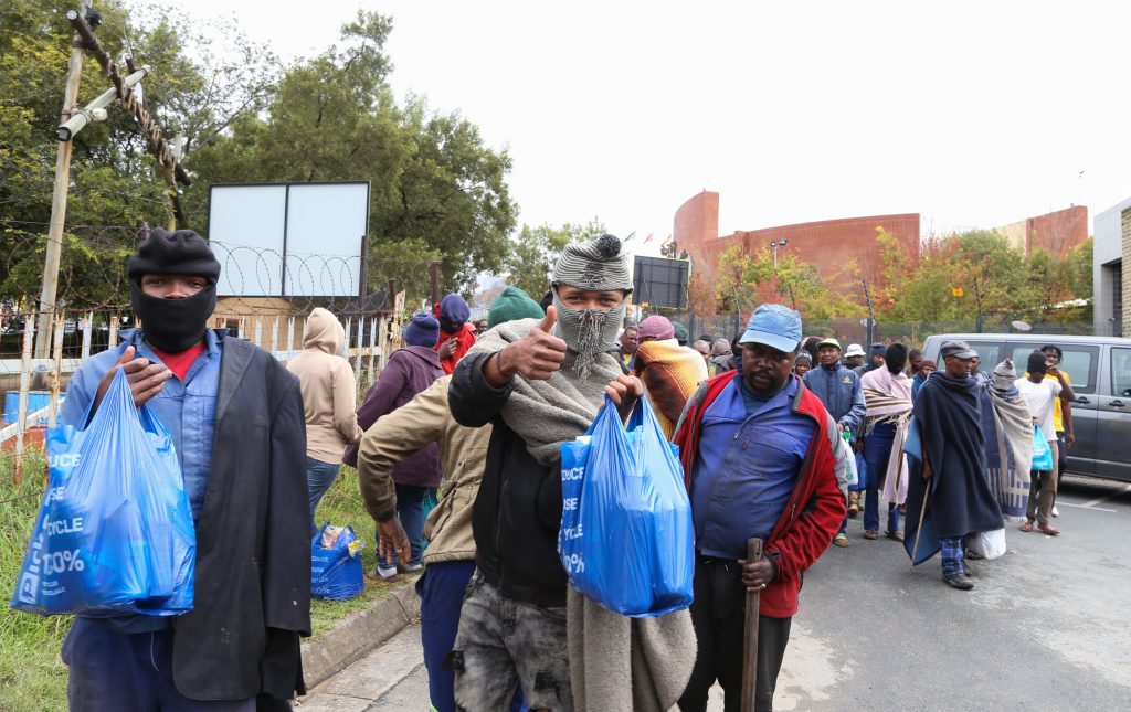 Michiel le Roux donates R100m to Covid-19 efforts - Moneyweb