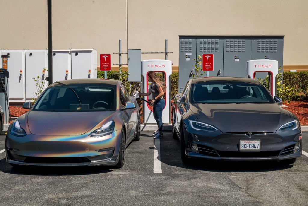 Tesla S&P debut to come all at once - Moneyweb