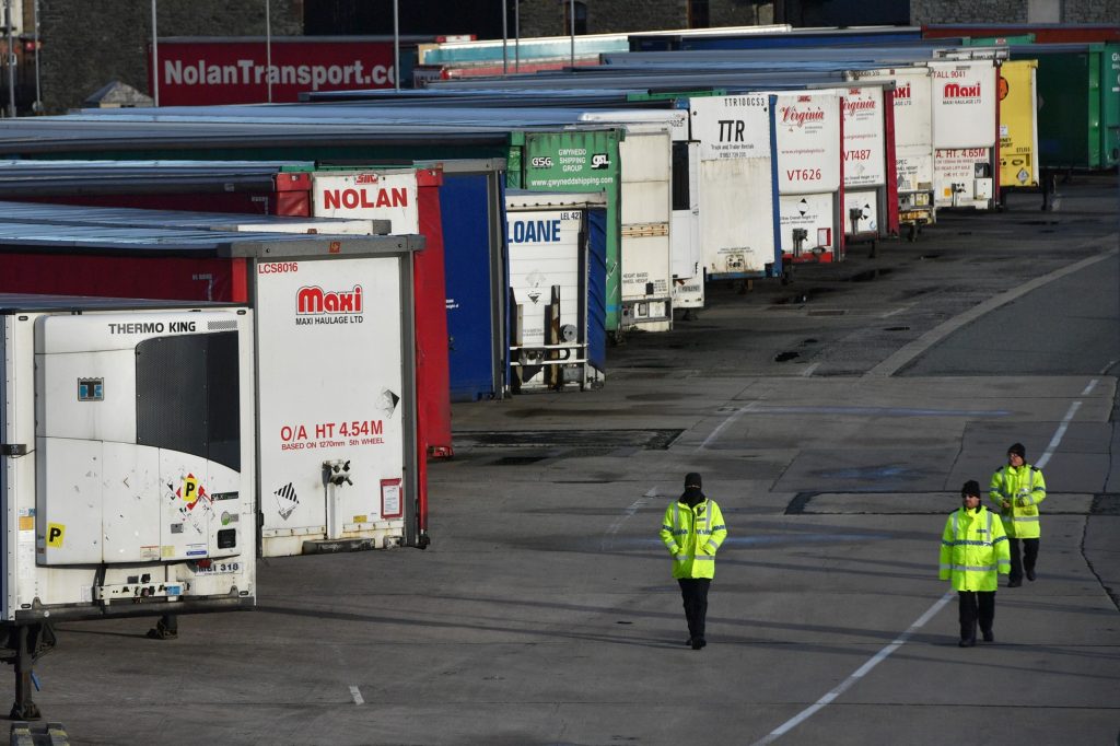 Brexit border trouble grows - Moneyweb