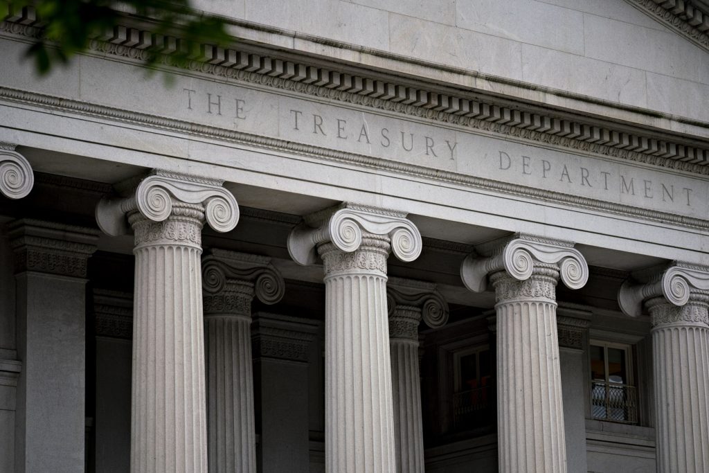 Fed seen on track for 2021 taper start - Moneyweb