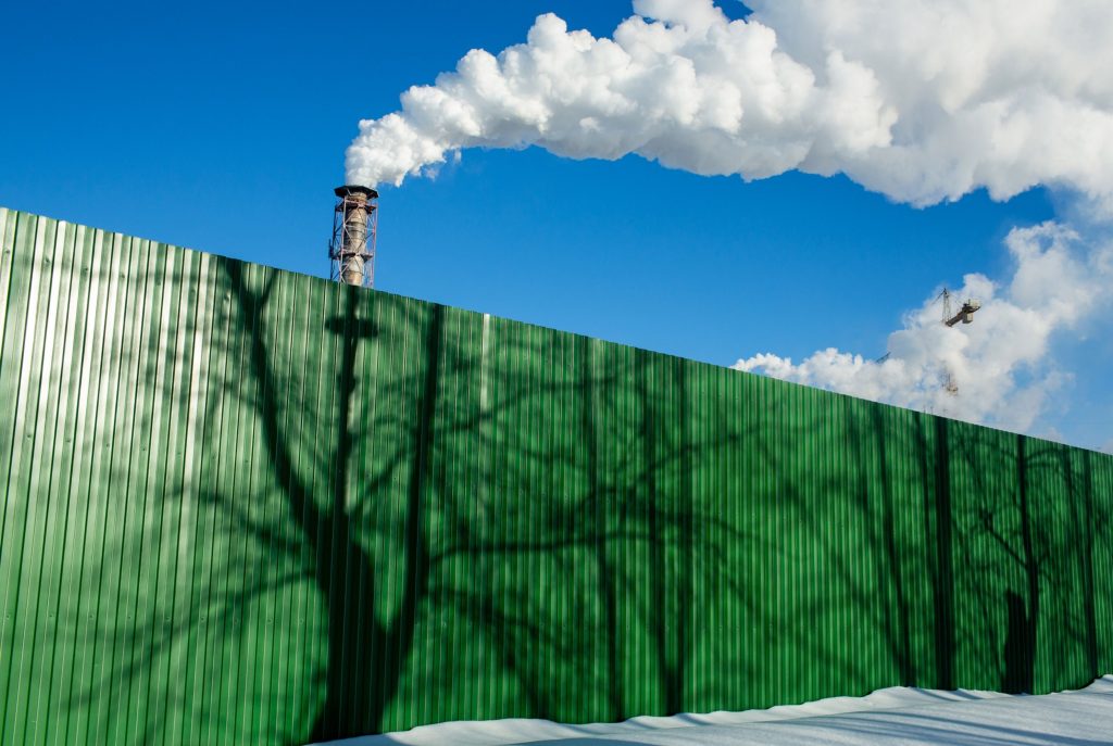 World factory outlook darkens with weakening from Europe to Asia - Moneyweb