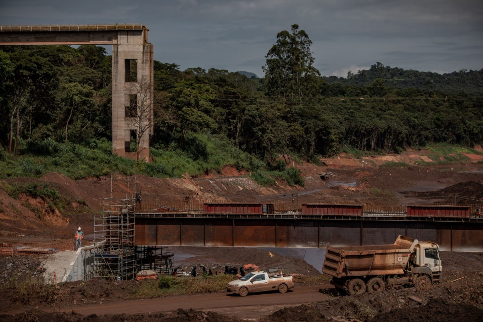 Vale tailings dam at imminent risk of rupture, authorities say - Moneyweb
