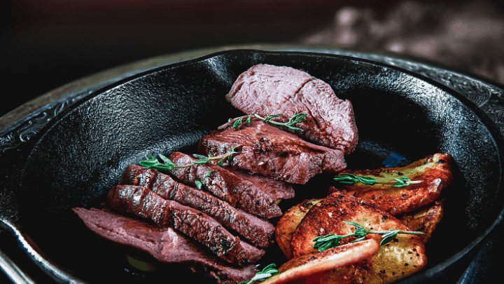 Die kudu-steak op jou kole is dalk onwettig - Moneyweb