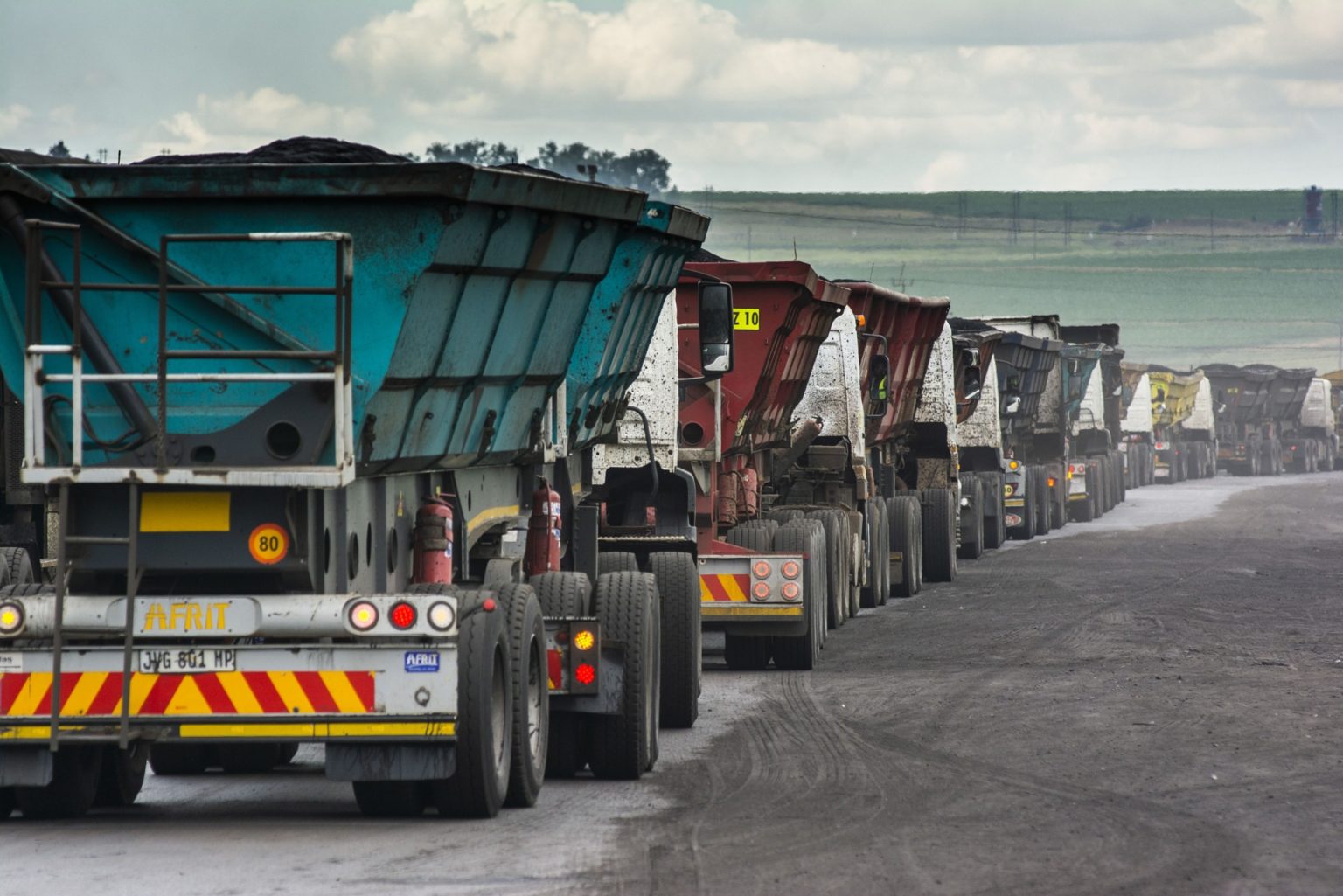 Thungela mints money as Ukraine war sends coal prices into orbit - Moneyweb