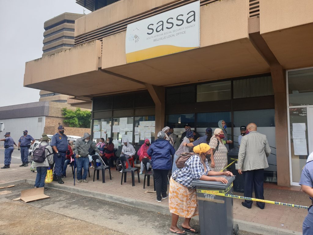 Sassa not processing new applications for the R350 Covid grant - Moneyweb