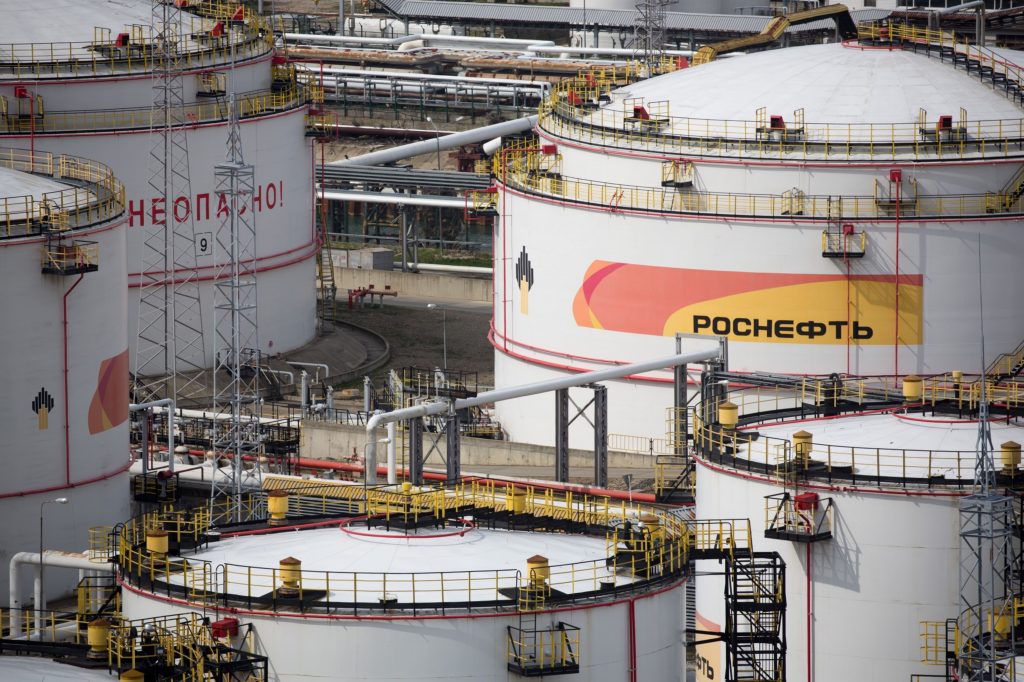 BP to exit its 20% stake in Russian oil giant Rosneft - Moneyweb