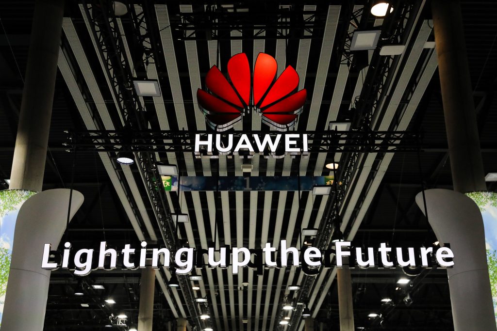 Huawei agrees to boost hiring of locals in SA to 50% - Moneyweb