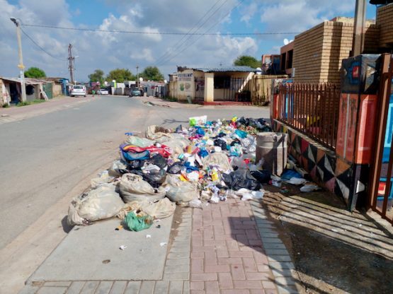Diepsloot business owners take on Gauteng Premier - Moneyweb