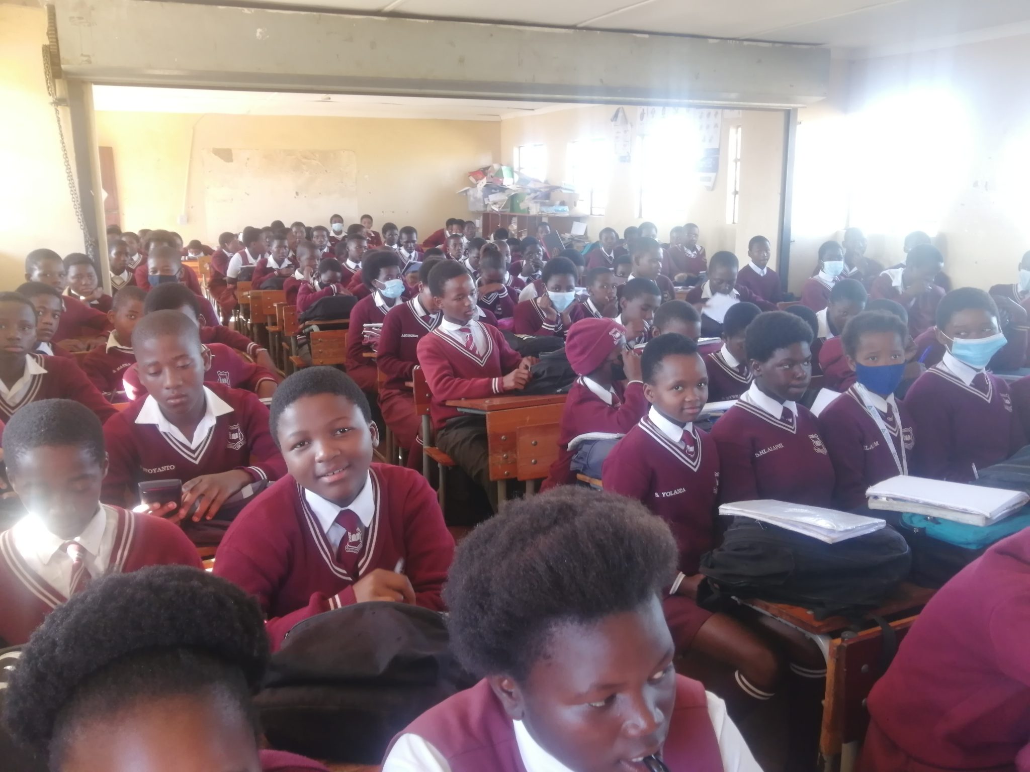 Overcrowded schools accuse government of breaking promises - Moneyweb