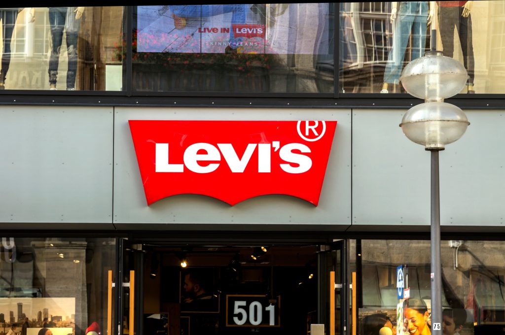 [TOP STORY] Levi Strauss numbers ‘really, really good’ - Moneyweb