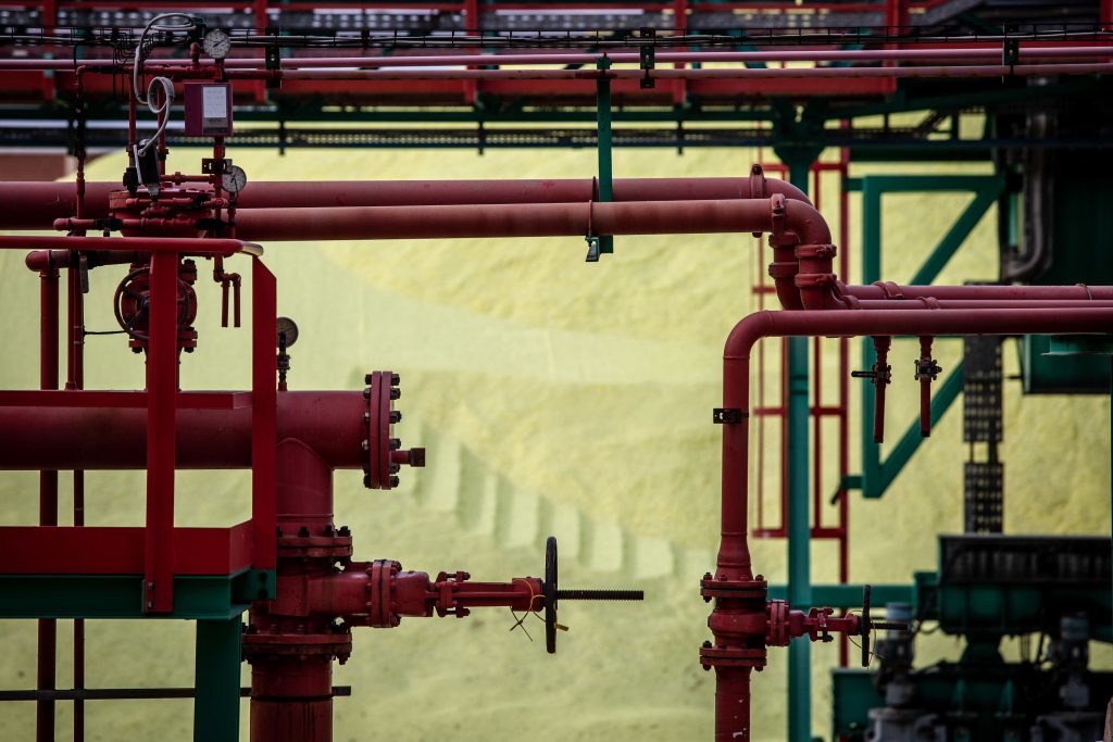 Oil swings as OPEC+ decision on production takes center stage - Moneyweb