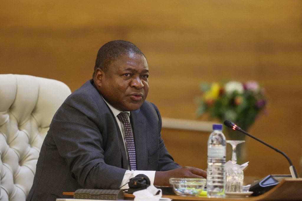 Mozambique’s Nyusi re-elected as leader of ruling party - Moneyweb