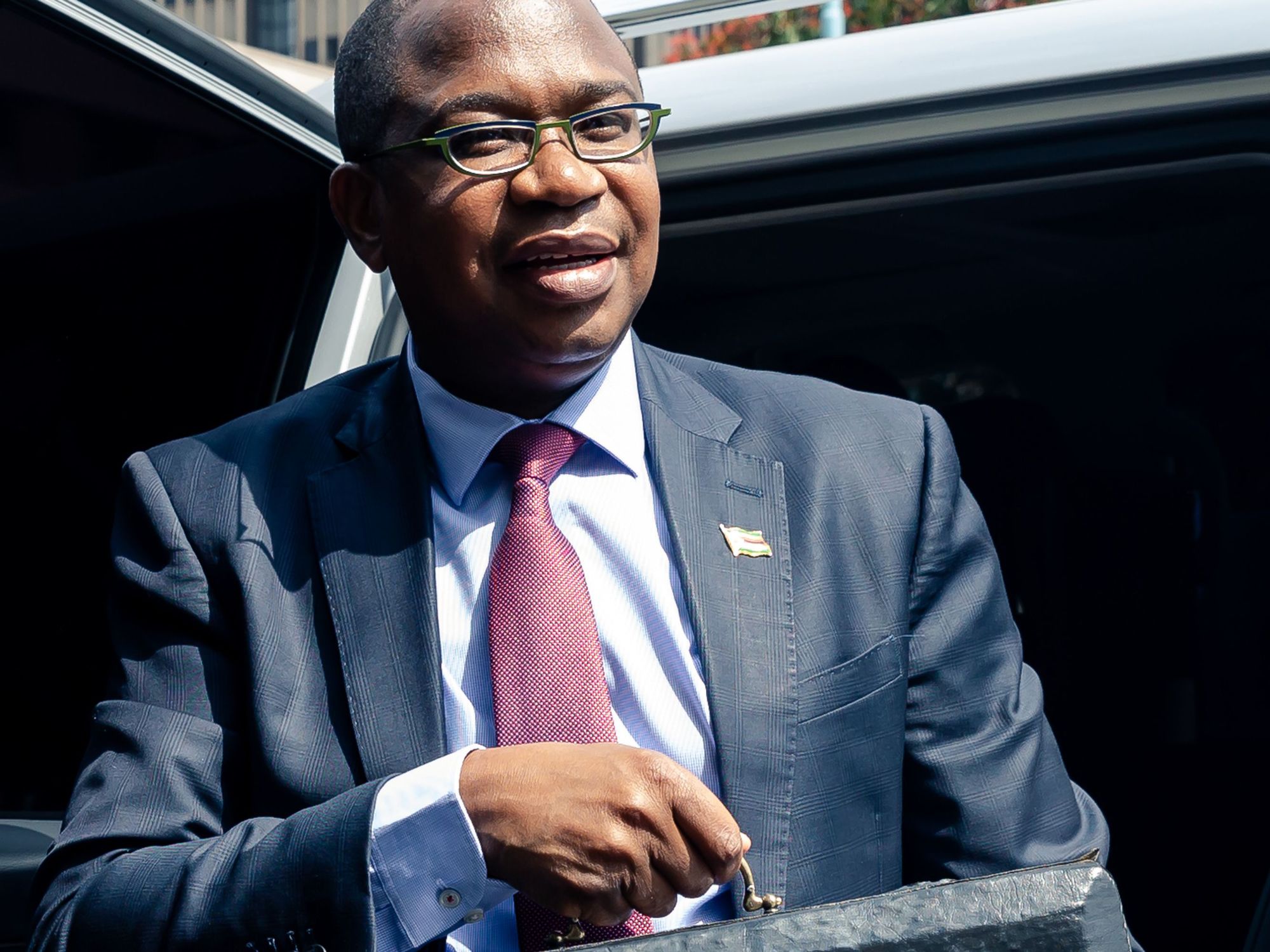 Zimbabwe gives first details of new mining royalty policy - Moneyweb