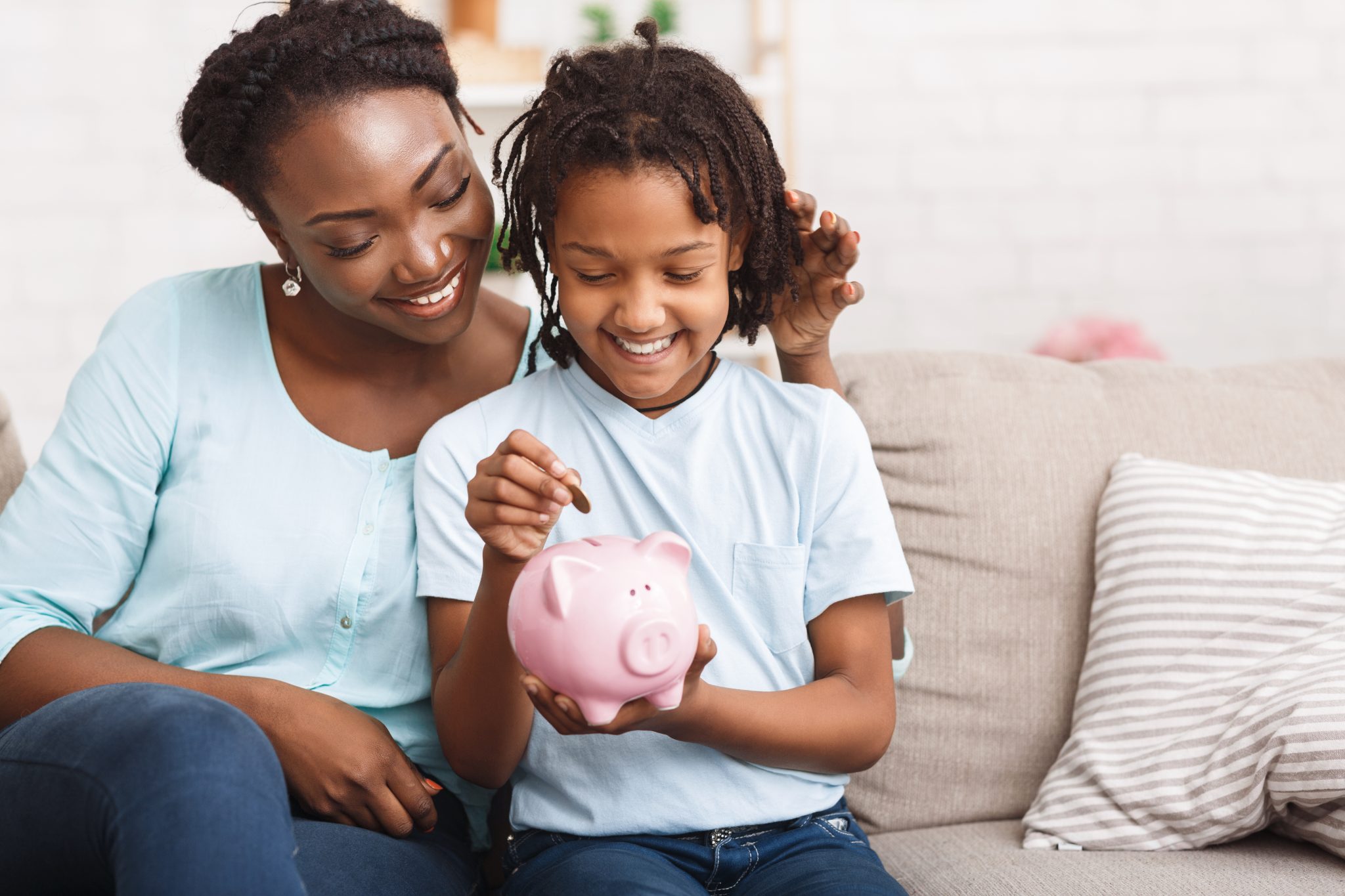 Help your child spend their allowance effectively - Moneyweb