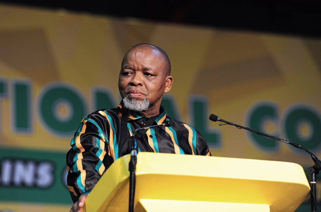 Mantashe sees low appetite for private power - Moneyweb