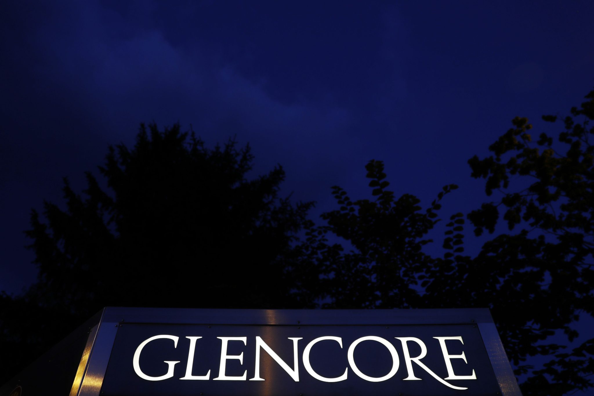 Glencore would seek equal stake in Chile mine deal with Anglo - Moneyweb