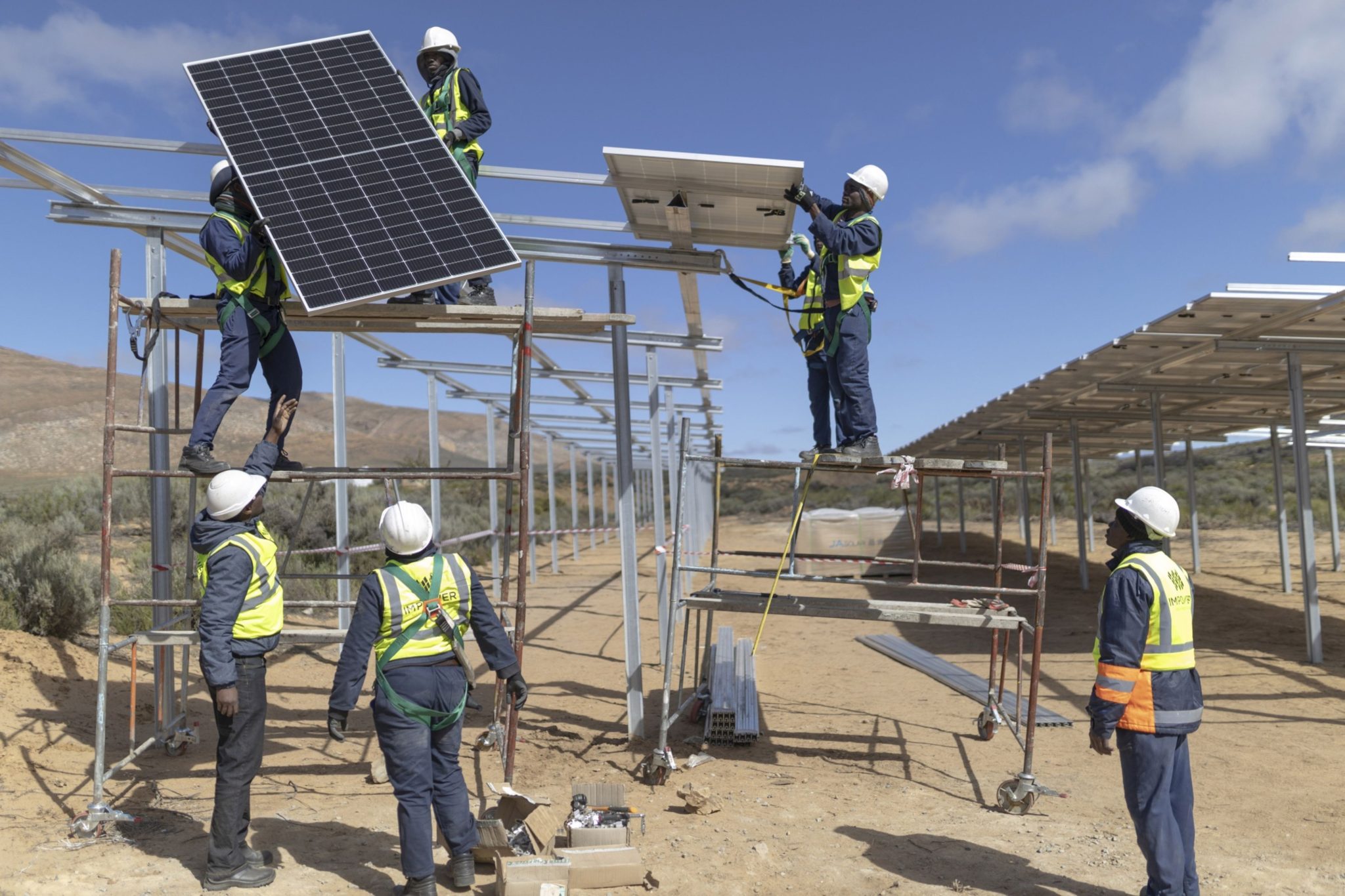 Western Cape scores more solar projects - Moneyweb