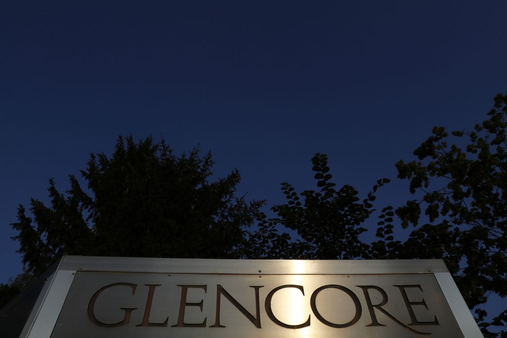 Glencore abandons plan to exit coal as shareholders say no - Moneyweb