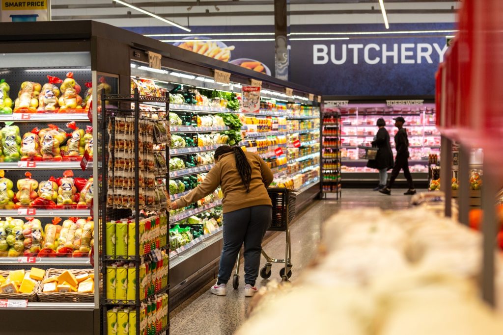 Pick n Pay misses dividend estimates as power costs increase - Moneyweb