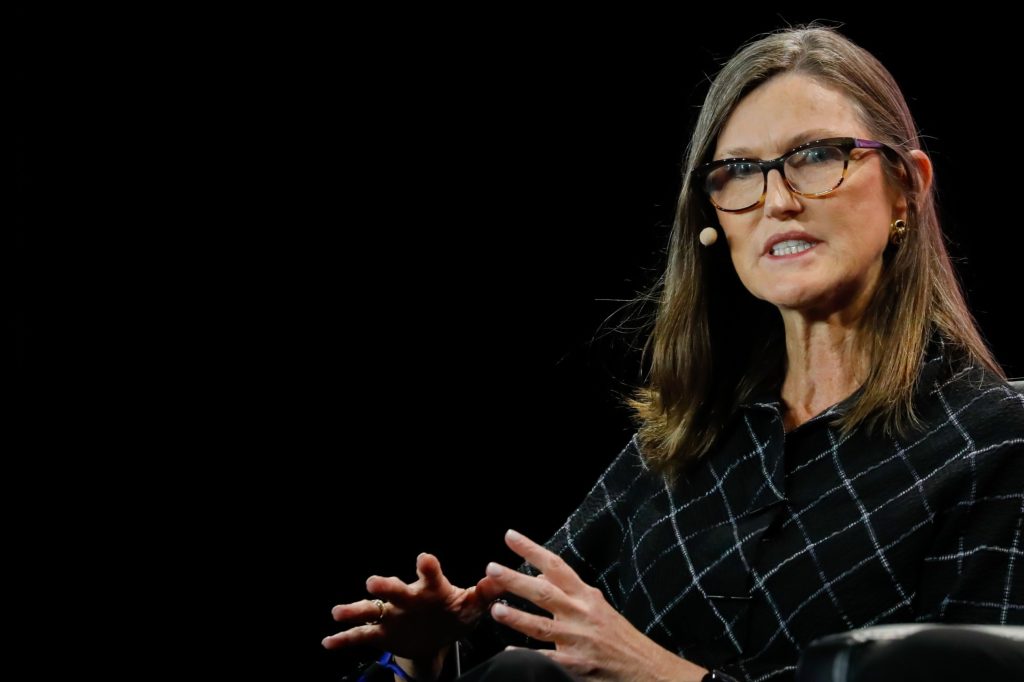 Cathie Wood says Binance’s legal woes are good for Coinbase - Moneyweb
