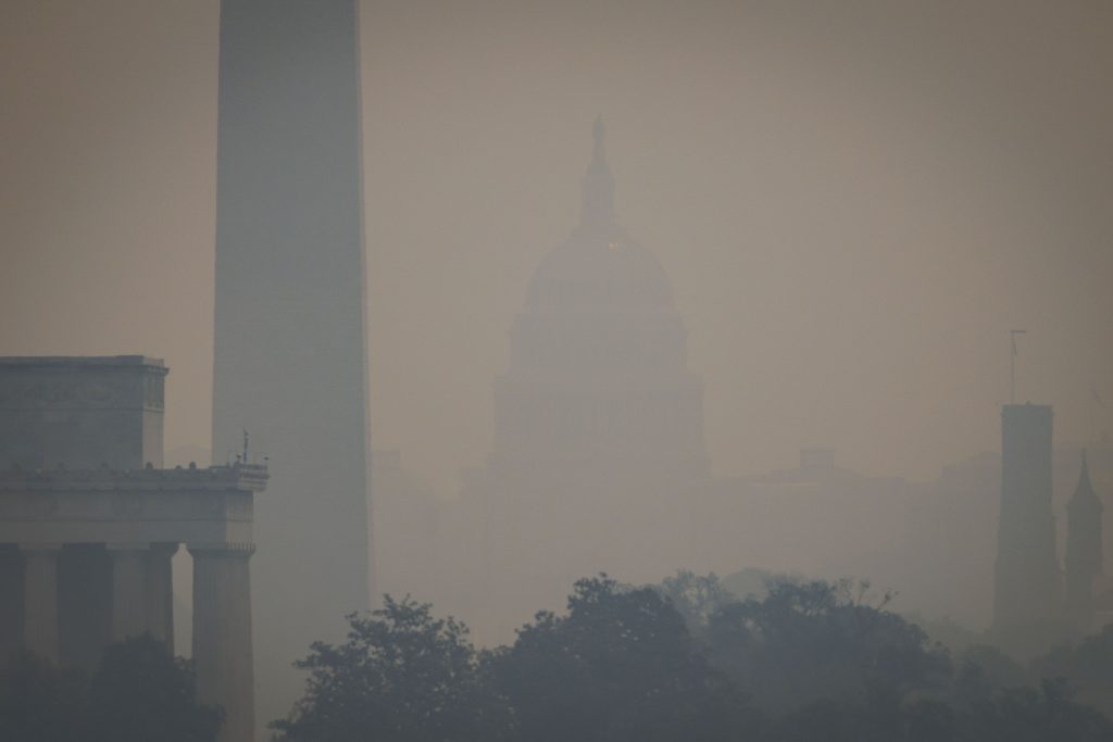 Biden urged to demand ‘climate emergency’ as smoke chokes Washington ...