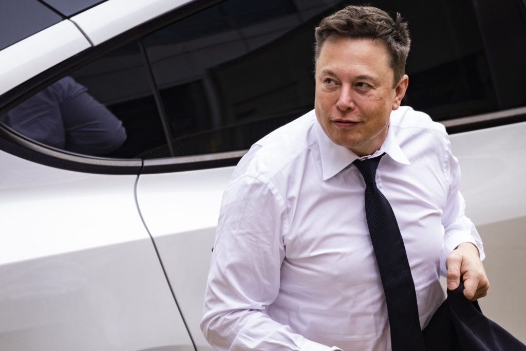 Musk adds to Goldman Sachs’ commercial loan troubles, FT says - Moneyweb