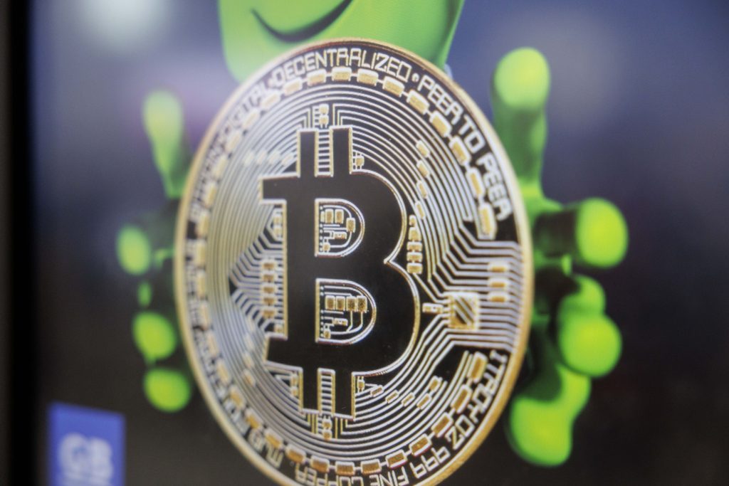 Decrypting SA’s crypto investment trends - Moneyweb