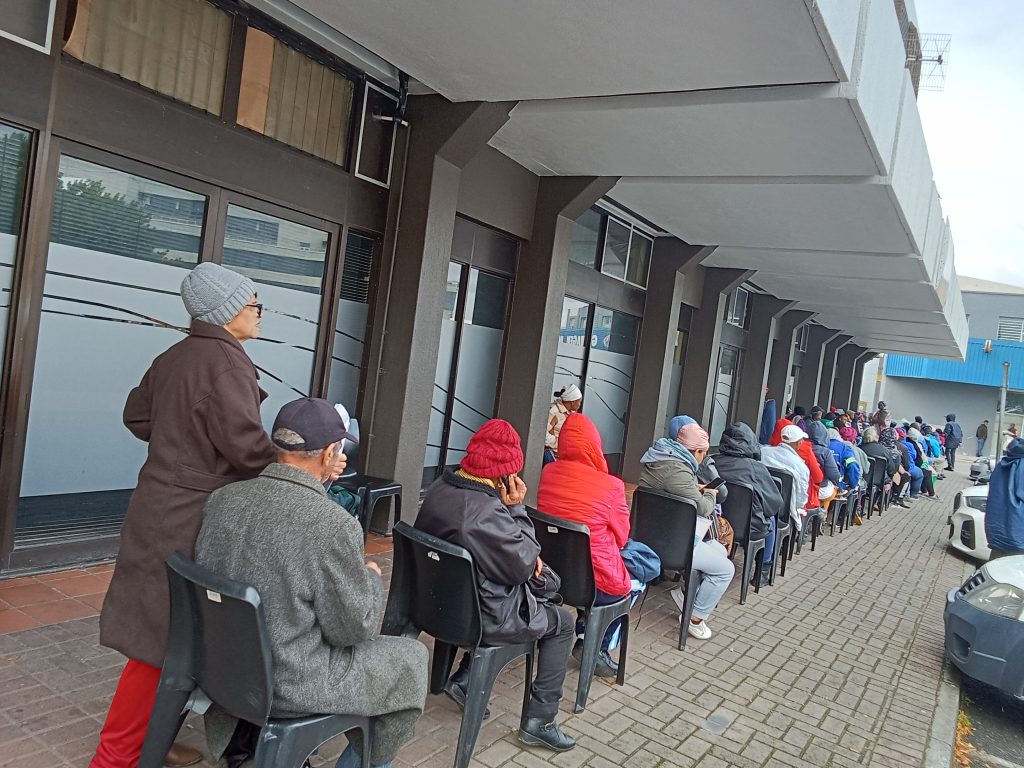 Postbank board axed over unlawful contracts - Moneyweb