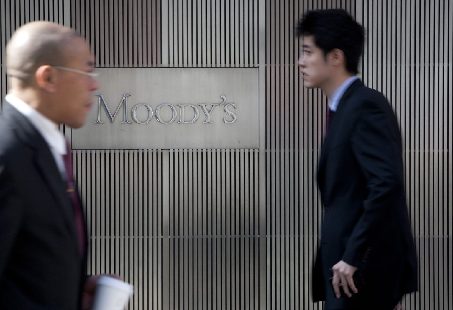 Moody’s gives seven SA banks a ratings thumbs-up - Moneyweb