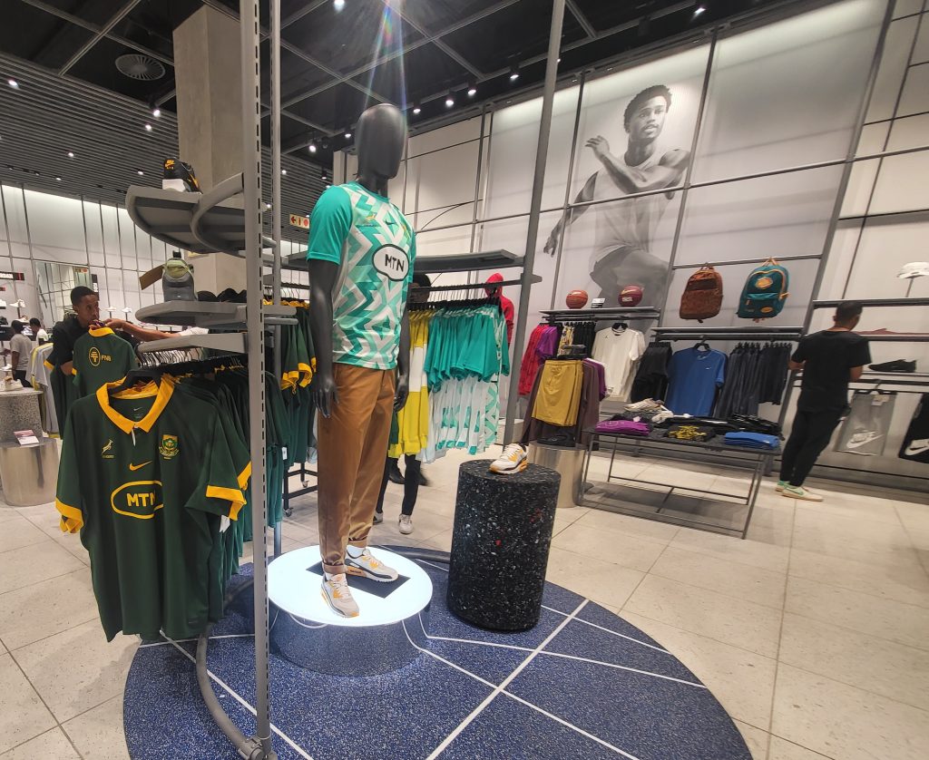 Good Luck Finding The Official Springbok Jersey Ahead Of RWC Final Good Luck Finding The Official Springbok Jersey Ahead Of RWC Final