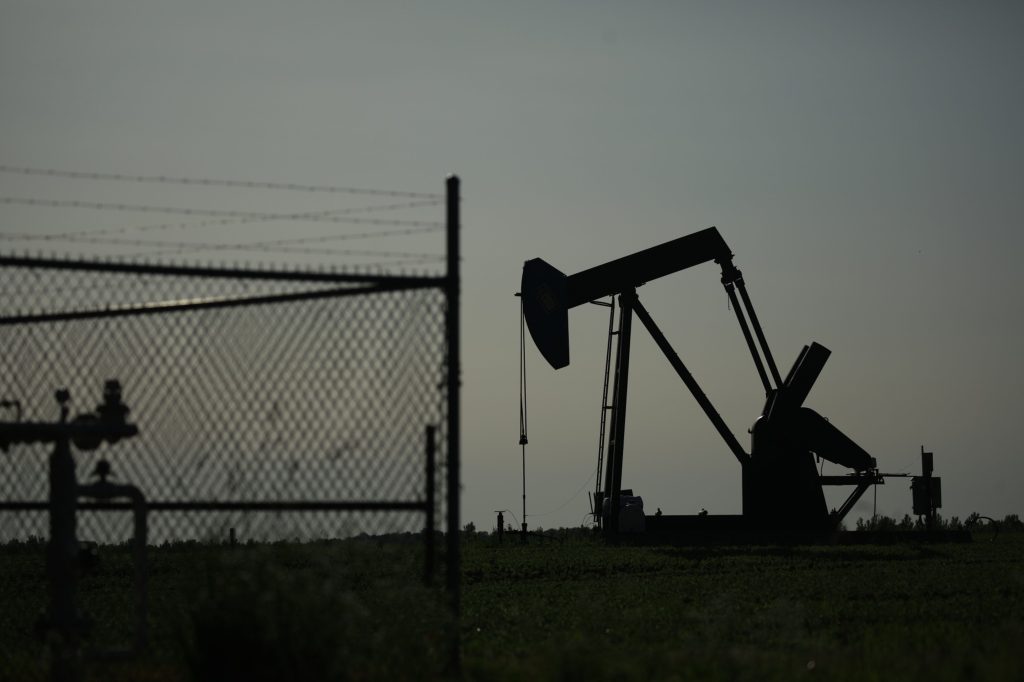 Oil holds near three-month low as demand headwinds proliferate - Moneyweb