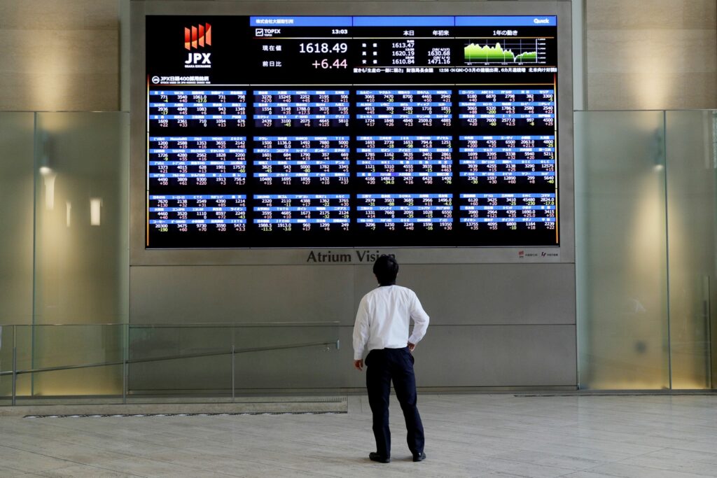 Stocks, dollar see muted trading before holidays: Markets wrap - Moneyweb