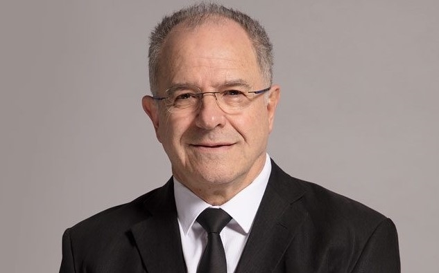 Truworths CEO sells R100m in shares to pay taxman, loans - Moneyweb