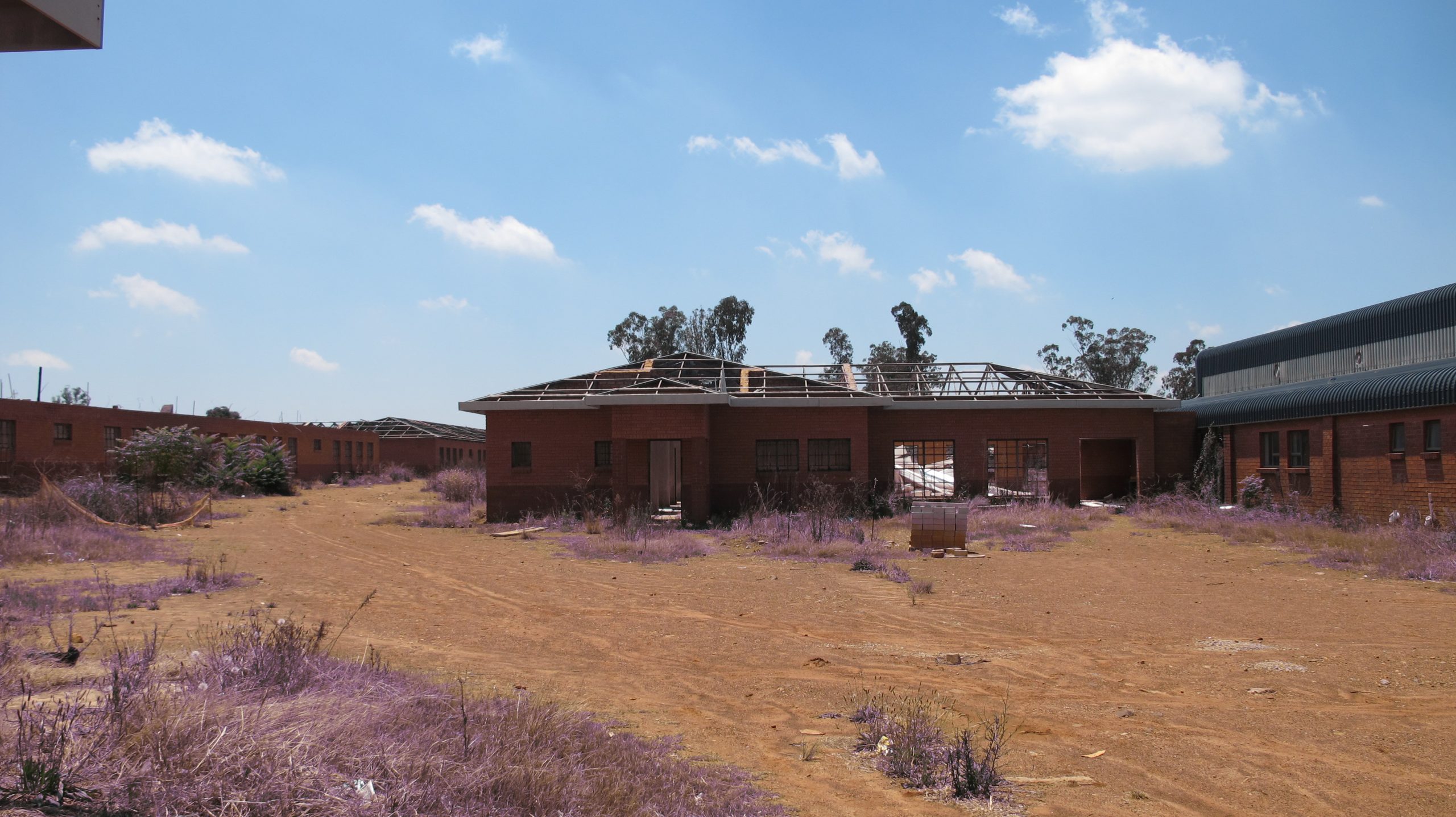 22 Gauteng schools built with asbestos still haven’t been replaced ...