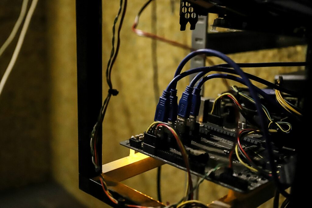 Crypto firm Phoenix jumps 50% - Moneyweb