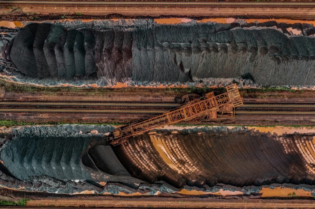 Mining giant Vale says China can’t control price of iron ore - Moneyweb