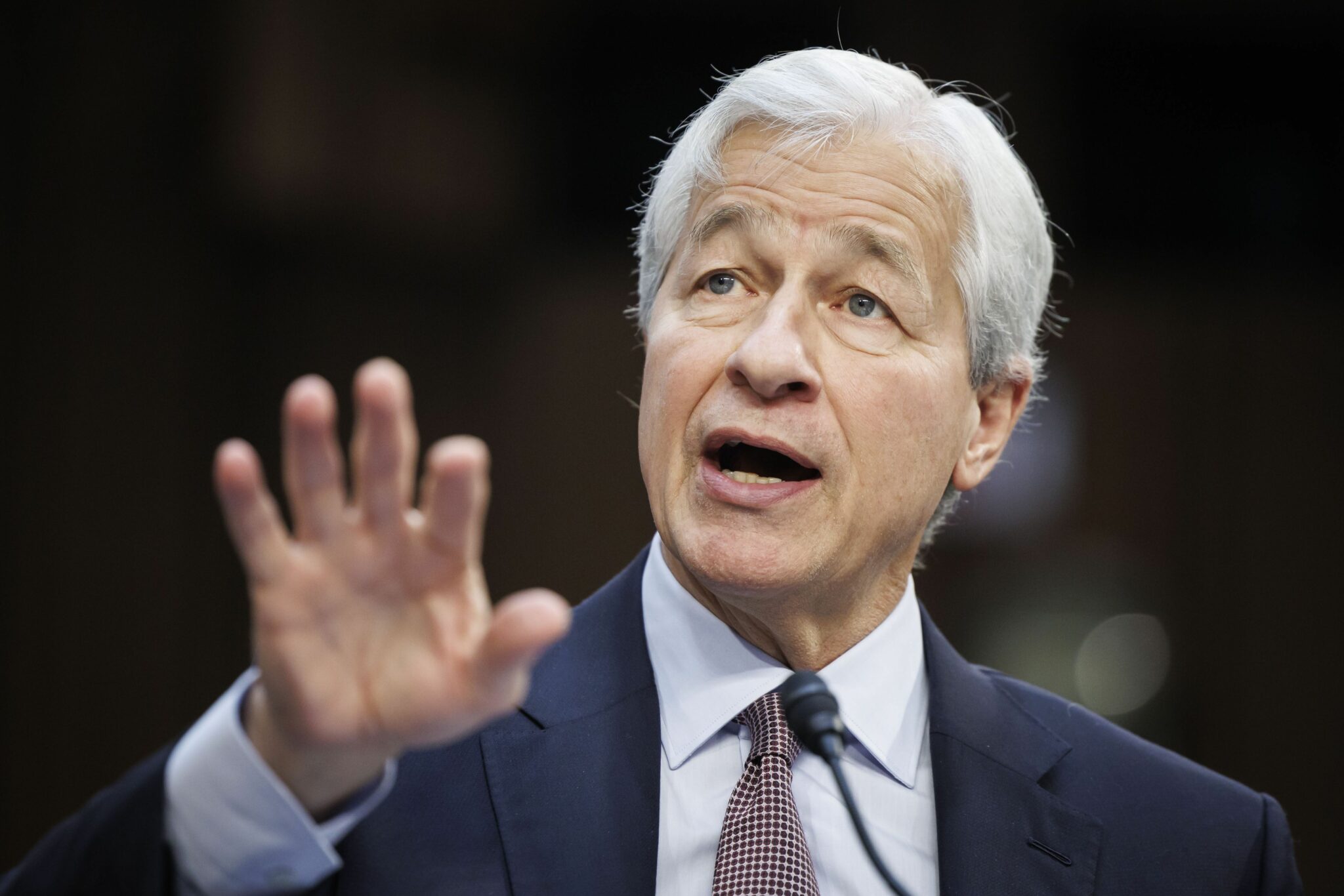 Trump sues JPMorgan, Dimon for close to R81bn over alleged debanking ...