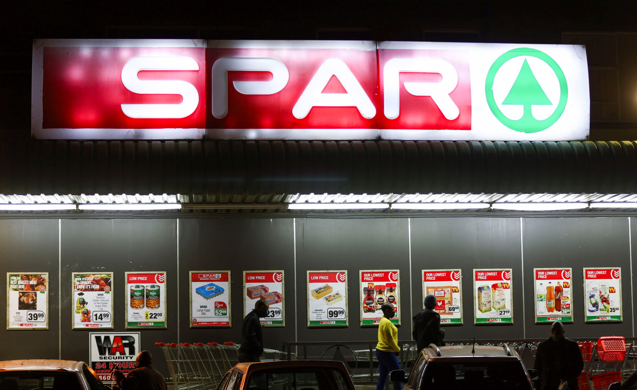 Investors dump Spar as R4bn in value lost in a week - Moneyweb
