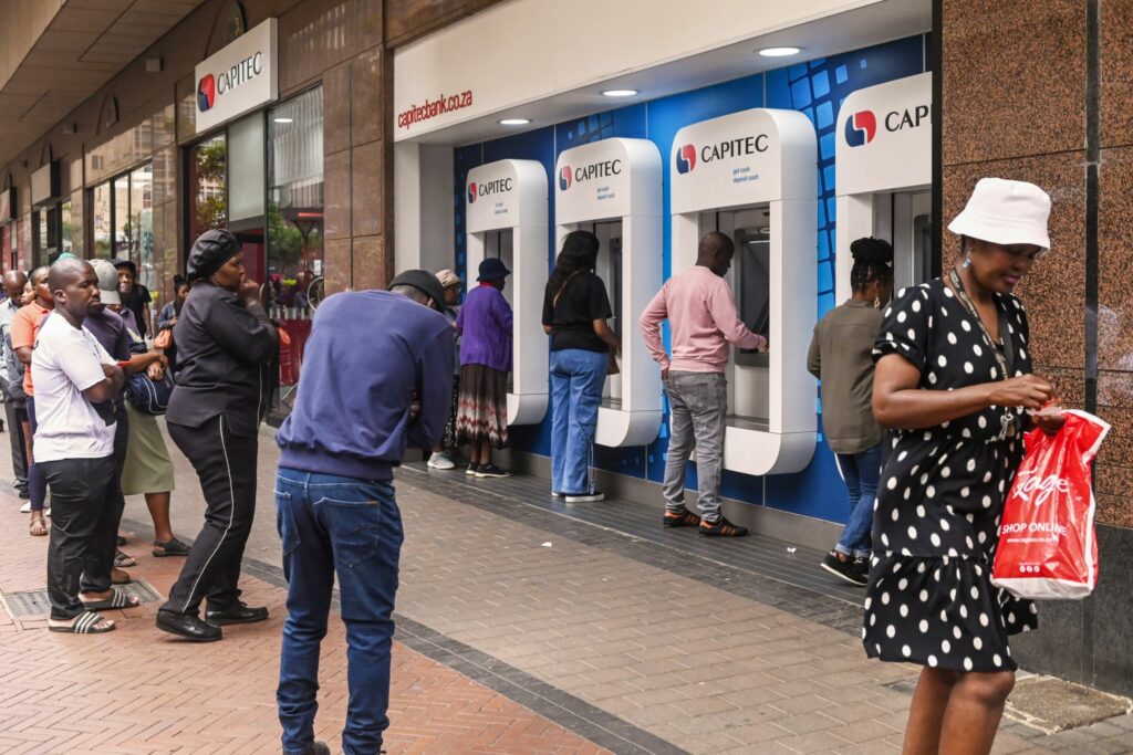 Banking on experience: Which SA lender comes out tops? - Moneyweb