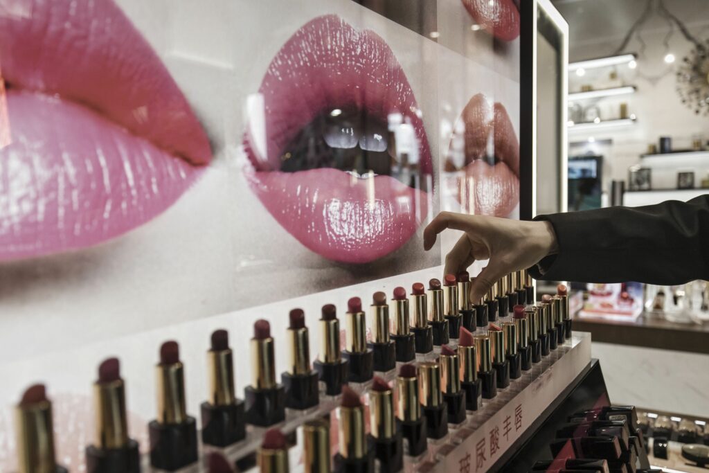 Estée Lauder’s new management needs to fix the business’s investment ...